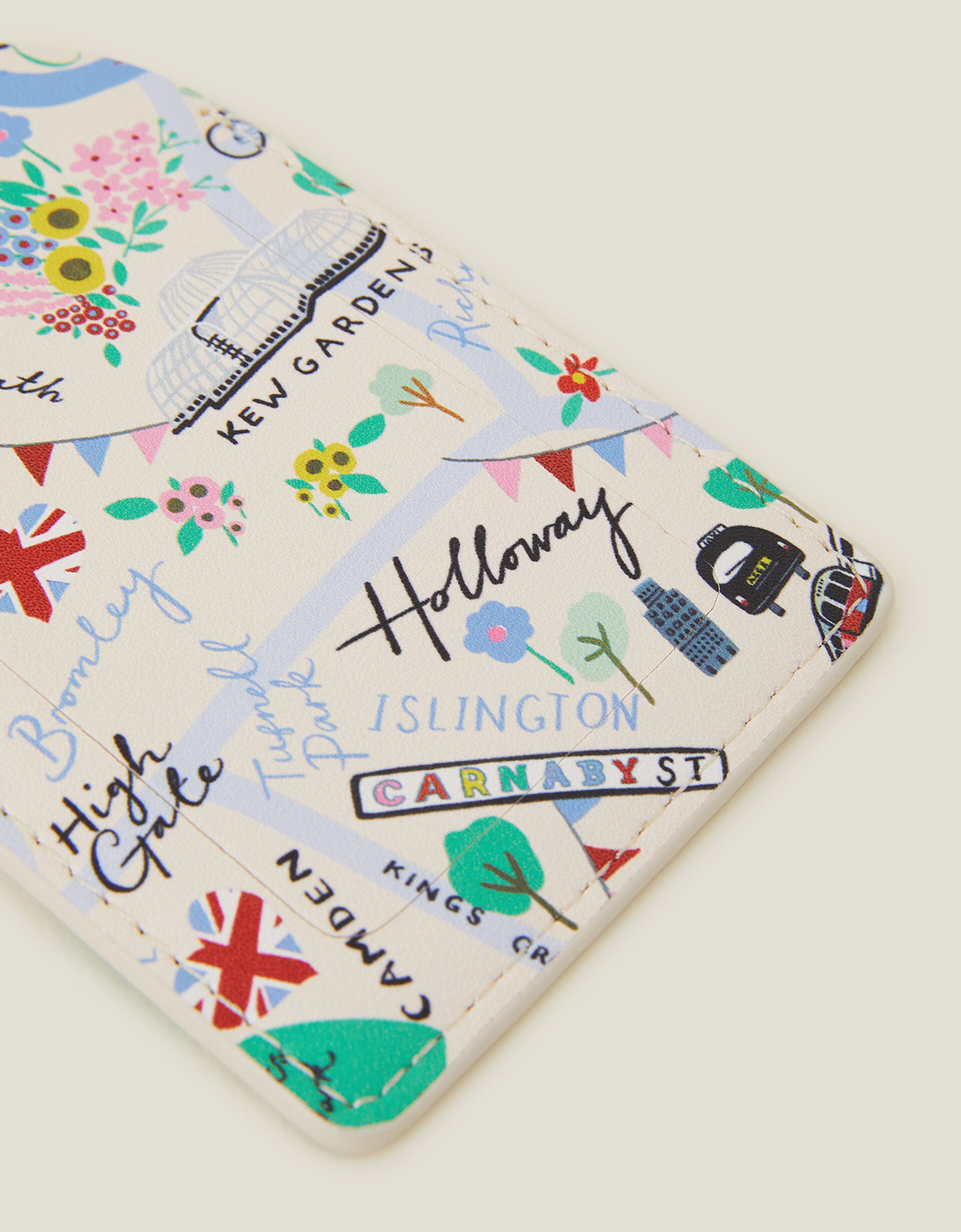 London Map Luggage Tag | Shop All | Accessorize UK