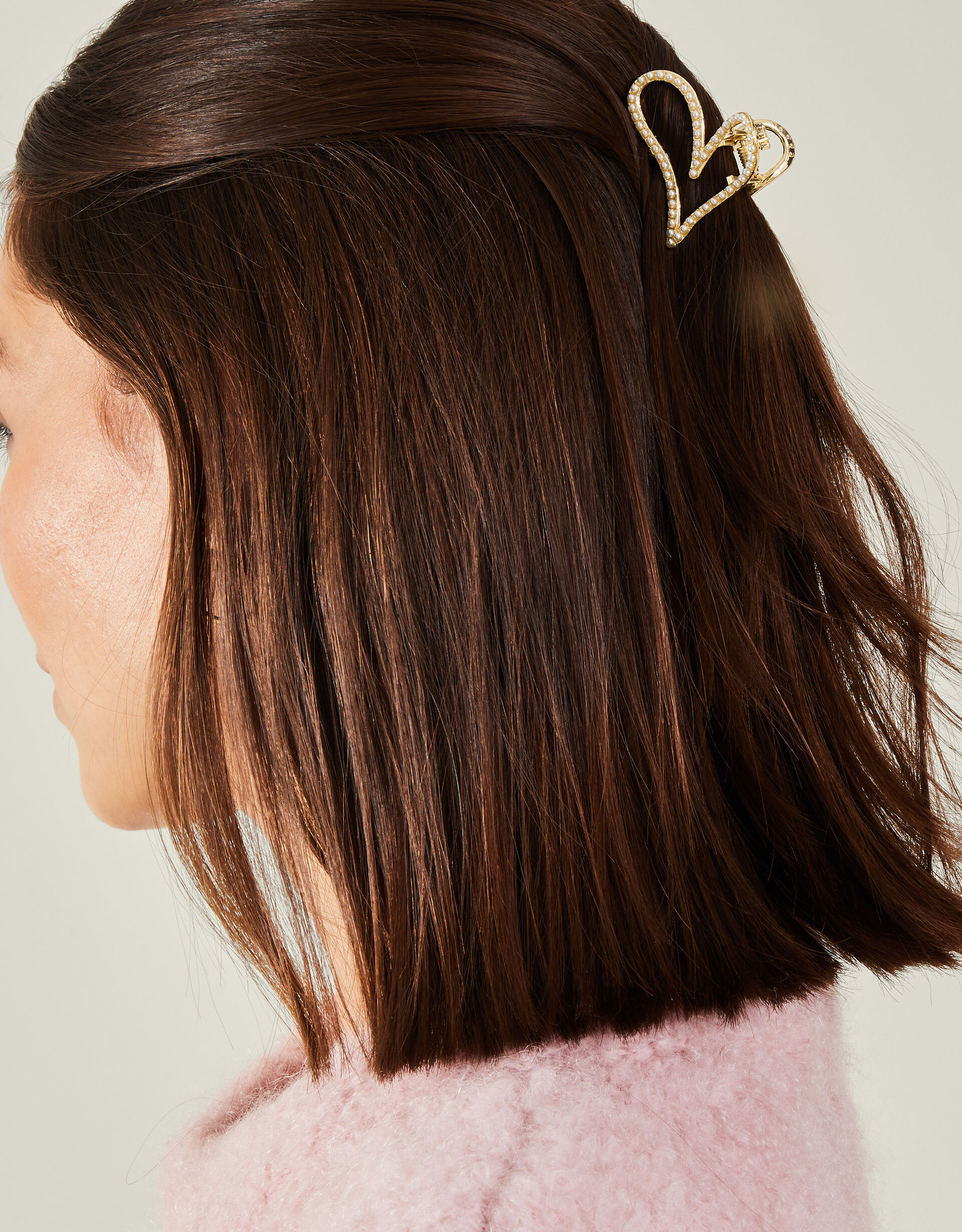 Pearl Heart Claw Clip | Hair Accessories | Accessorize UK