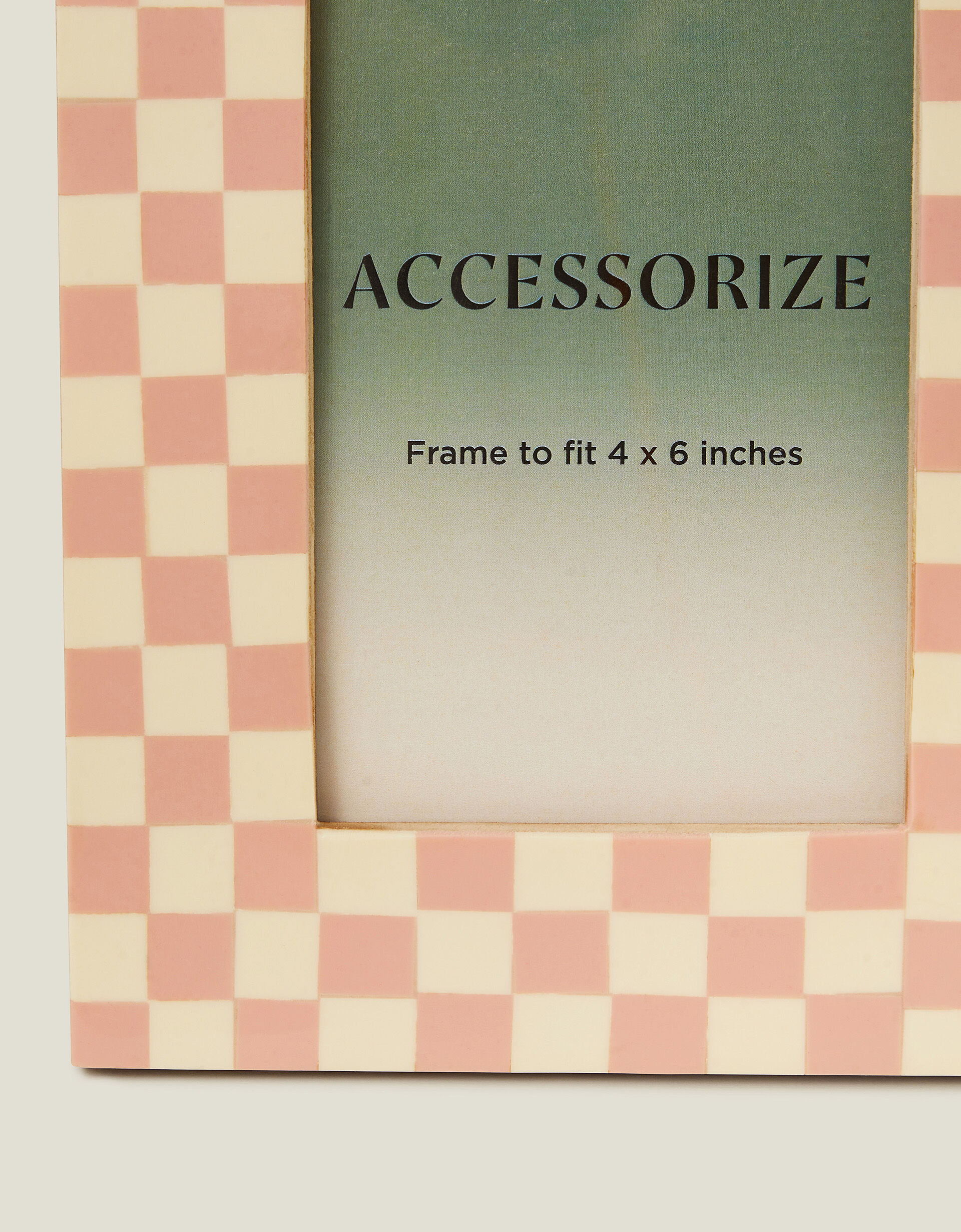 Checkerboard Photo Frame 4 x 6 | Shop All | Accessorize UK