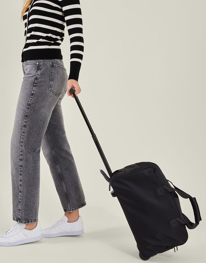 Pull Along Weekender Bag | Weekend Bags | Accessorize UK