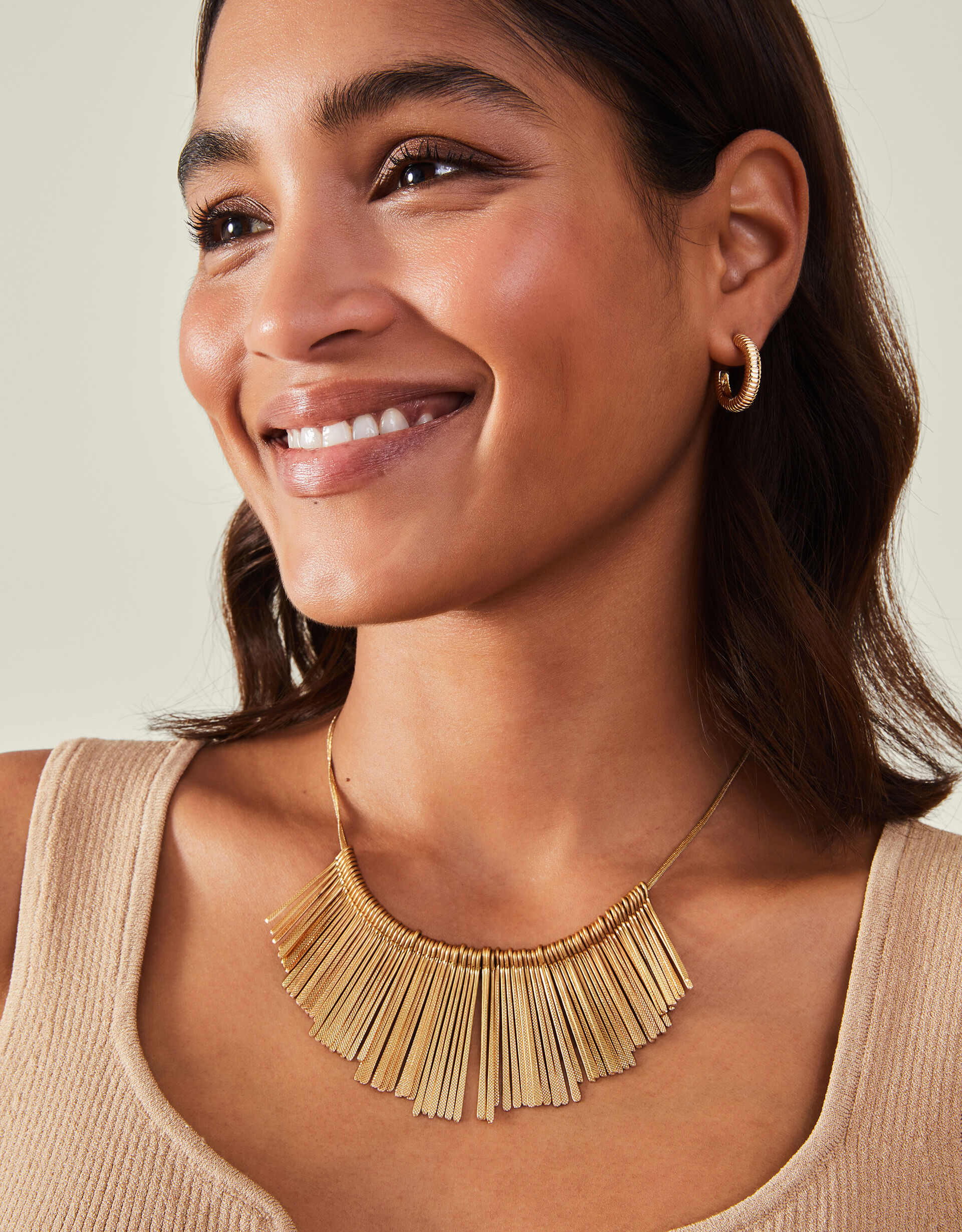 Fine Metal Fan Collar | Necklaces | Accessorize UK