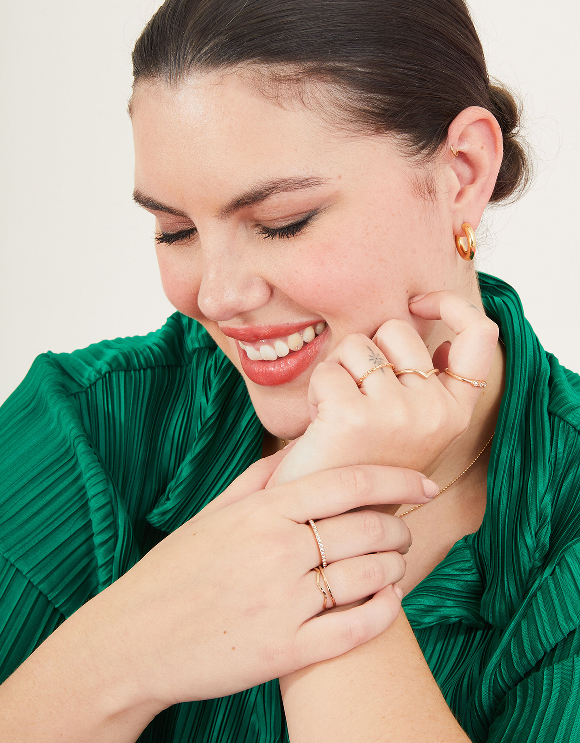 Crystal Rings 12 Pack Gold | Stacked rings | Accessorize Global