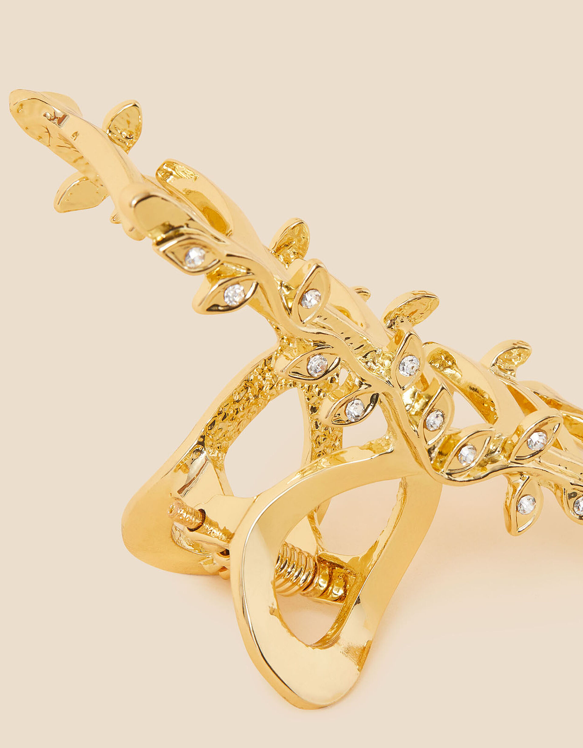 Metal Leaf Claw Clip | Shop All | Accessorize UK