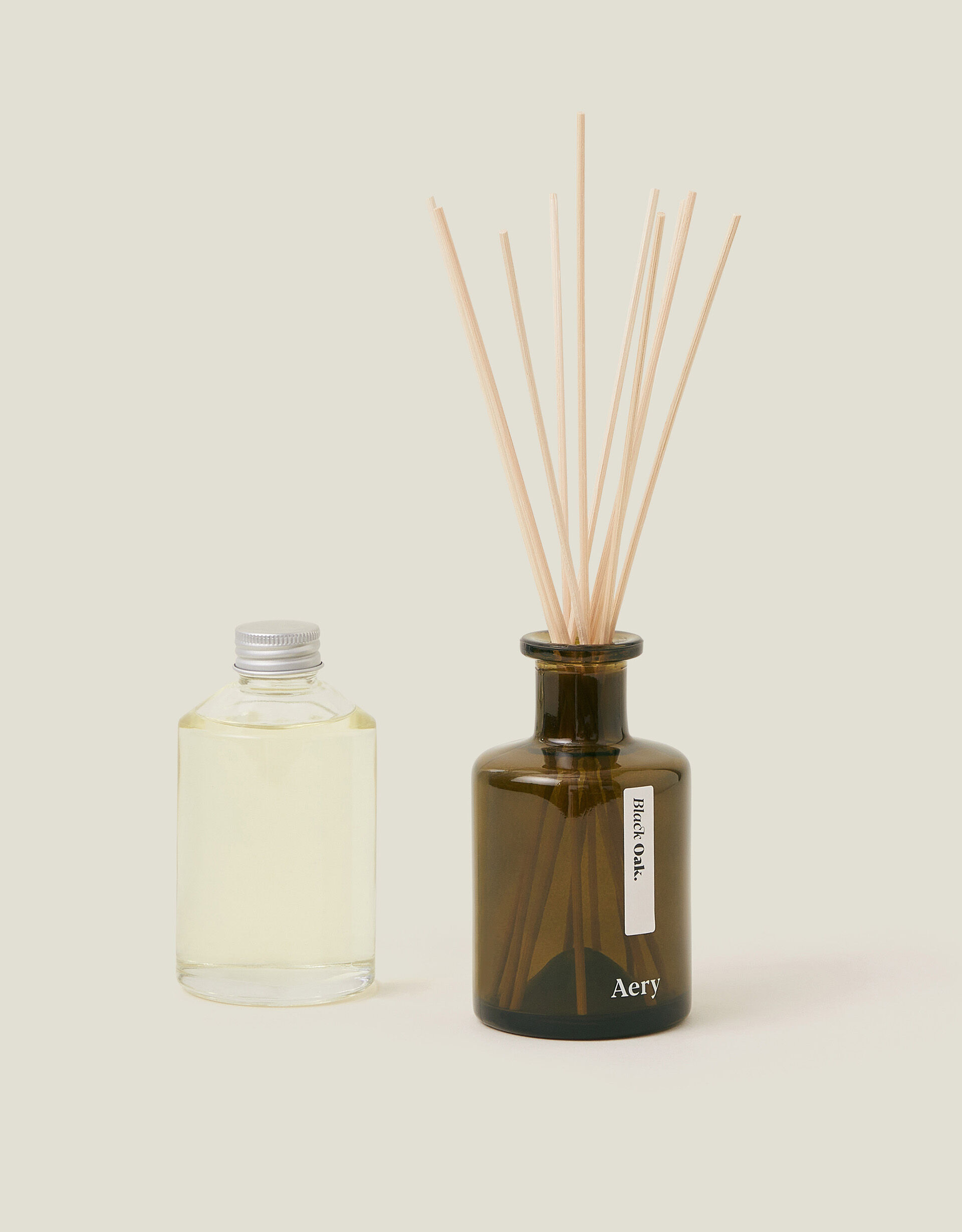 Aery Black Oak Diffuser | Candles & Fragrance | Accessorize Global
