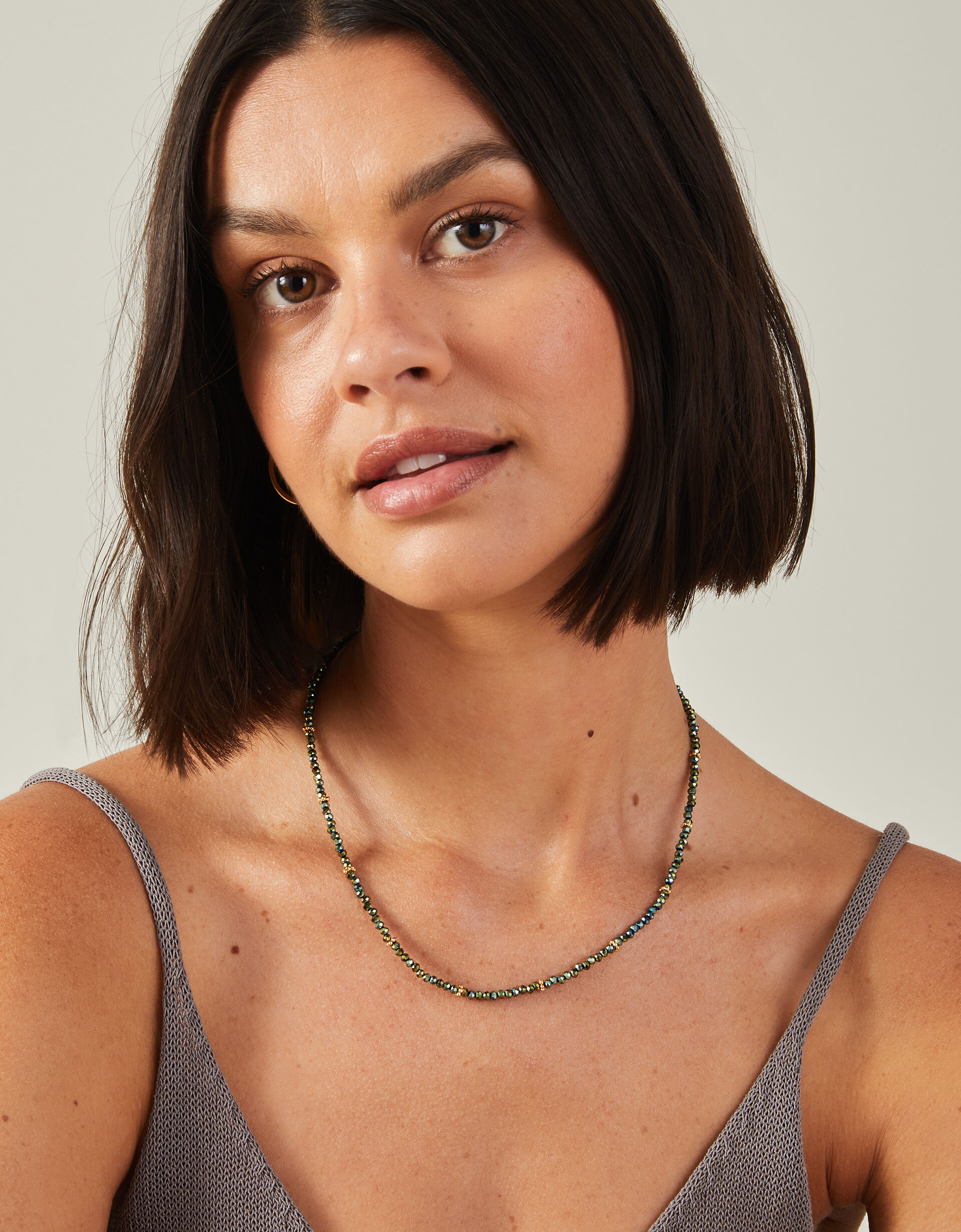 14ct Gold-Plated Facet Bead Necklace | Necklaces | Accessorize Global